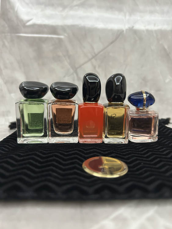 Armani perfume sample set of 5 with drawstring bag-3268-perfume-pk sheet